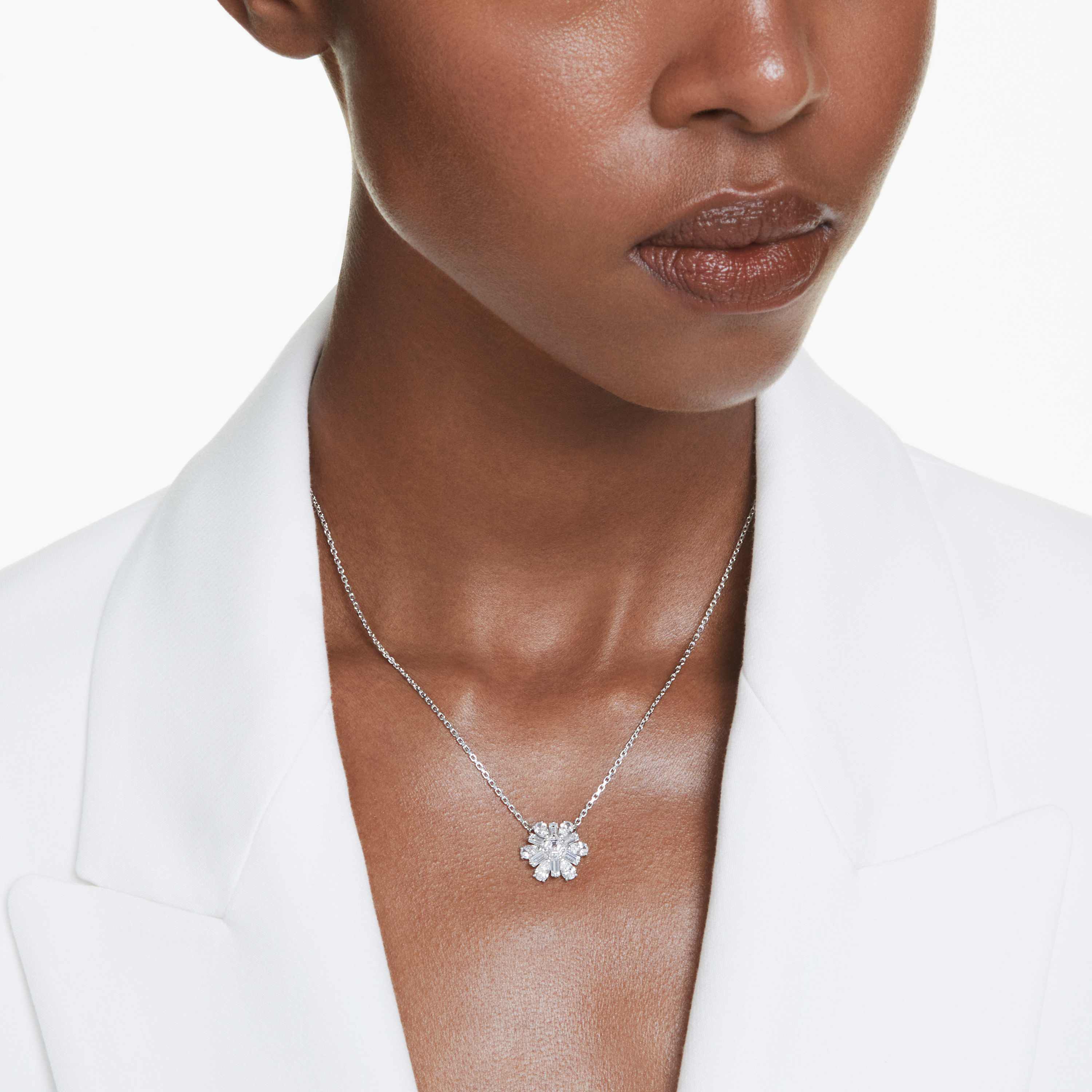 Buy Swarovski Idyllia pendant Mixed cuts Snowflake White Rhodium plated