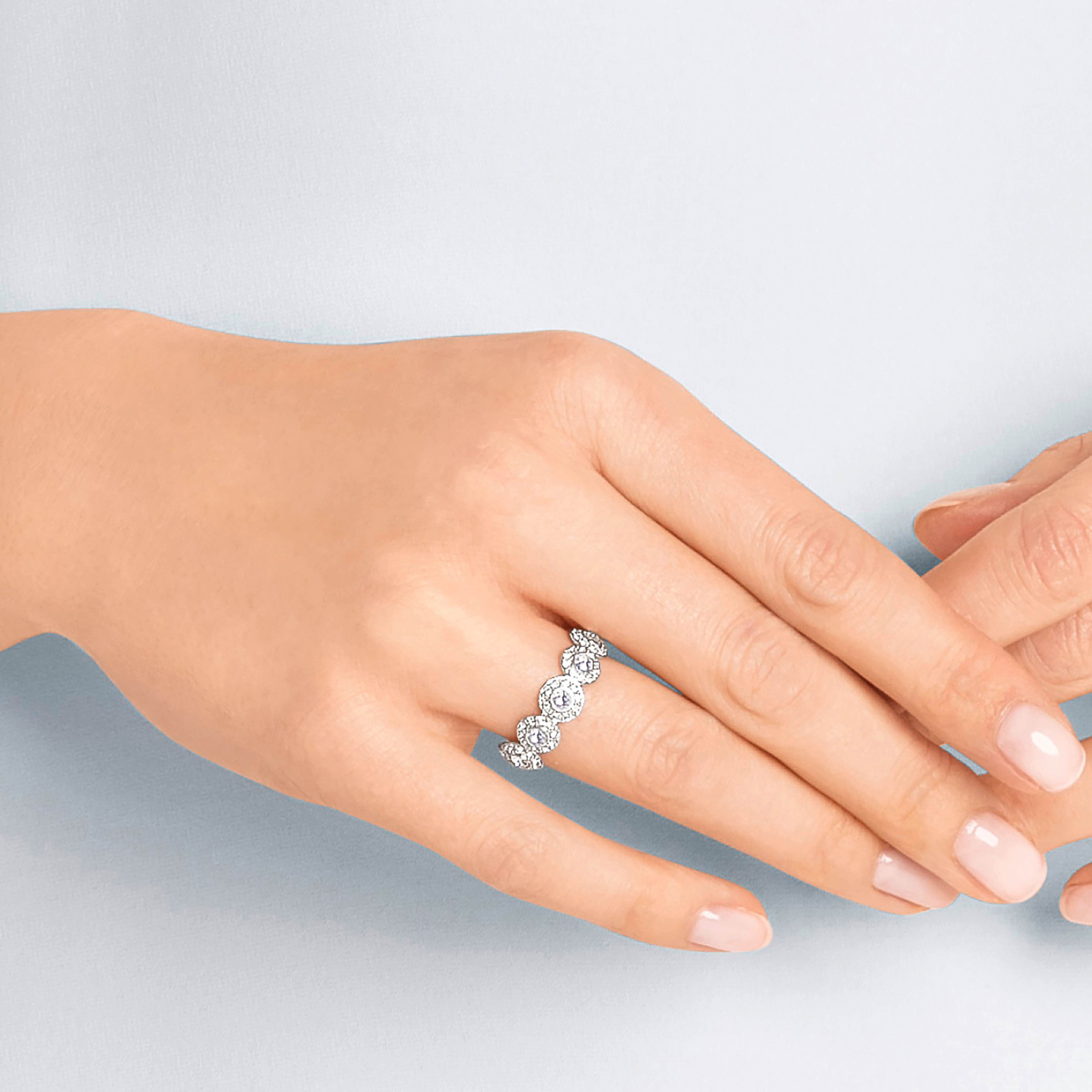 Angelic rectangular ring store